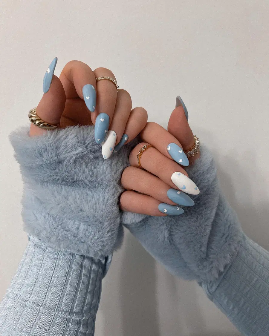 19 Baby Blue Nails That Deliver Soft, Timeless Elegant Nails Look
